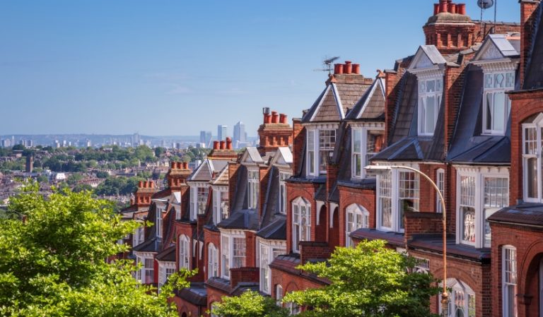 Buying Property in London: A Guide for Foreigners | Get Golden Visa